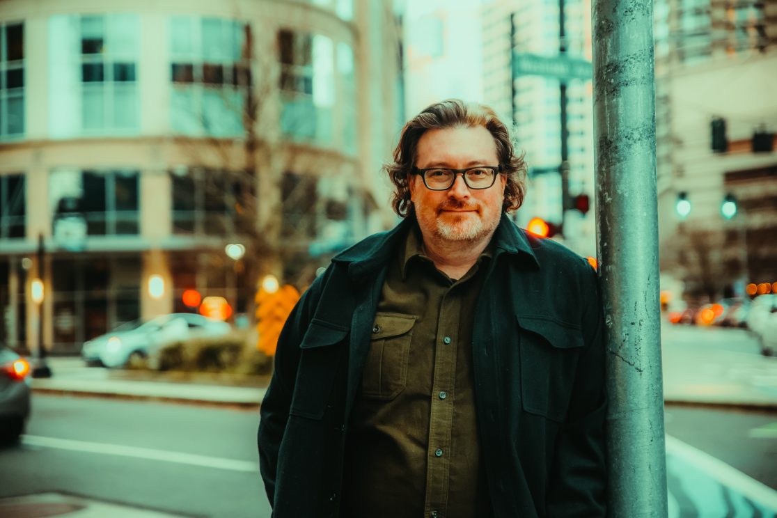 Linkedin Portrait Photoshoot in Seattle | Erick Ramirez Photography